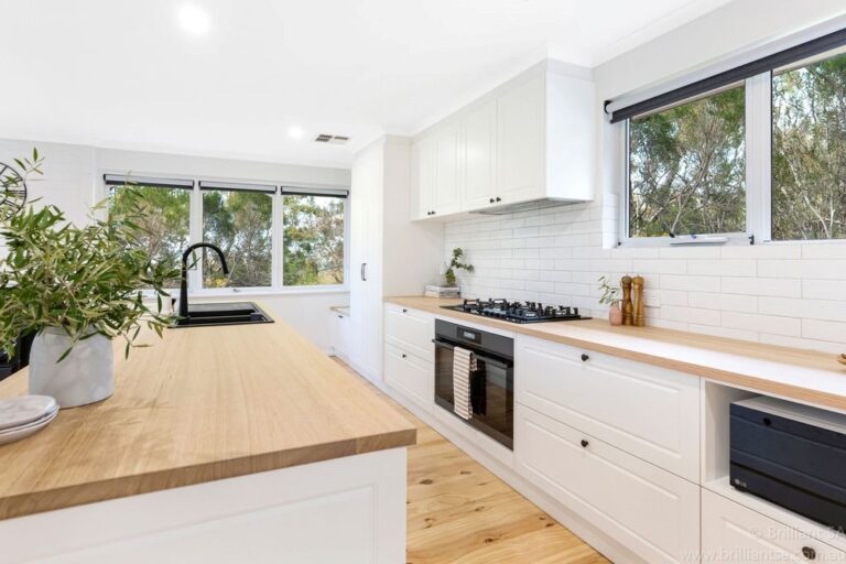 Kitchen Benchtops Guide 2023 - How To Choose Your Perfect Kitchen Benchtop