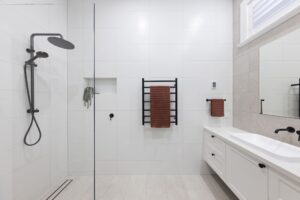 Hamptons Ensuite & Walk-in Robe Renovation